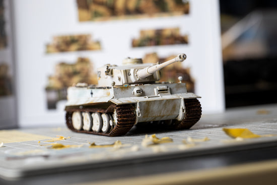 M2A2 Bradley Desert Storm Model Kit – Strike Scale